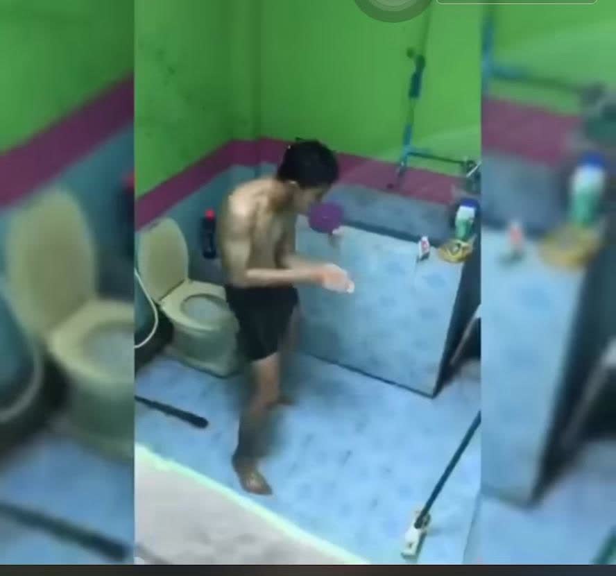 កូនពៅពេលងូតទឹកៗ😀 - TNAOT