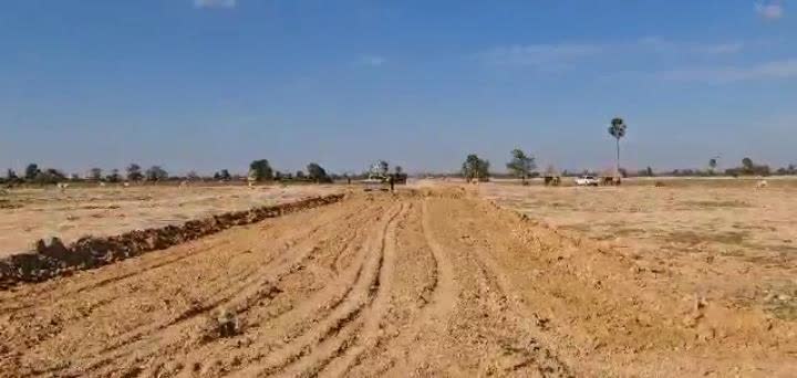 បាទជម្រាបសួរពុកម៉ែបងប្អូនទាំងអស់គ្នា នាងគឺជាគំរោងដីរបស់ក្រុមហ៊ុនសេងហាន នៅផ្លូវជាតិលេខ 41 - TNAOT