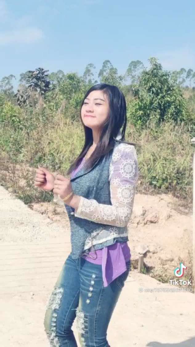 កាយវិការ និងសម្រស់ ធ្វេីខ្ញុំលង់ស្មេហ៍ - TNAOT