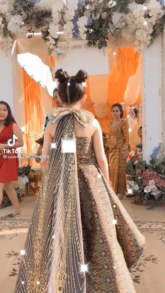 Sis cute 😎 - TNAOT