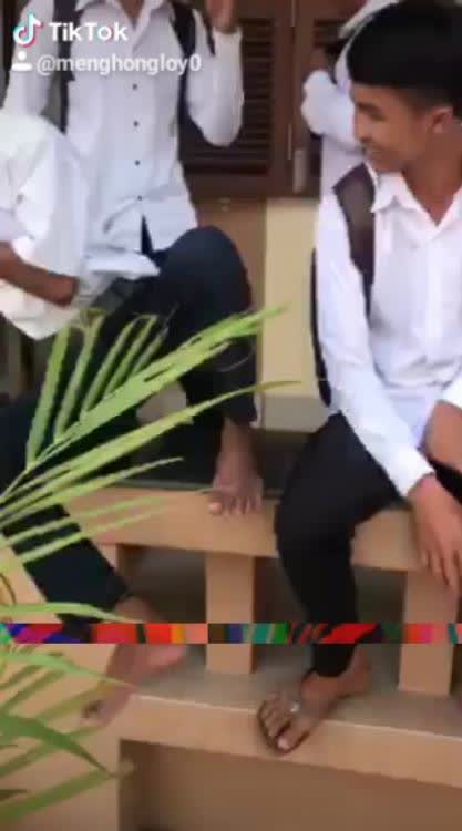 Fan k Boy 😀 ជួយ គាំទ្រខ្ញំុុផង ចាំសងវិញ - TNAOT