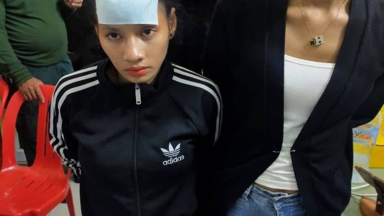 សមត្ថកិច្ចនគរបាលខណ្ឌឬស្សីកែវឃាត់ខ្លួននារី២នាក់ពាក់ព័ន្ធករណីគ្រឿងញៀន - TNAOT