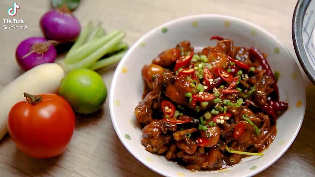 ឆាក្តៅកង្កែប - TNAOT