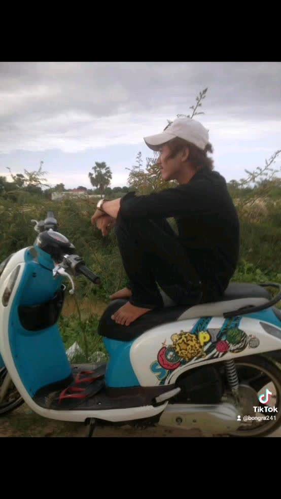 #😆😆😜😜បតចម្រៀង vanda 😝😝°-°&^:^ - TNAOT