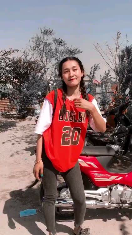 sis cute 💋ស្រីស្អាតរាំឡូយ- RTH like 1ផងបងប្អូន - TNAOT