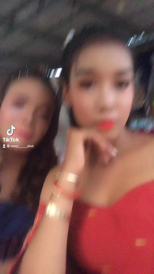 I’m poor 🙂🙂 - TNAOT