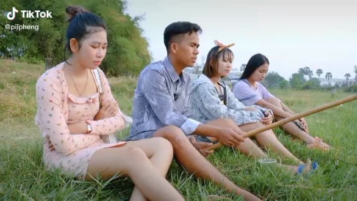 ញញឹមមួយមើល - TNAOT