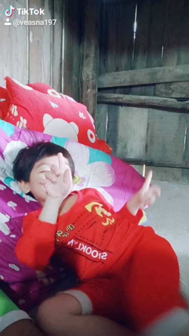 កុំក្មេងខូច - TNAOT