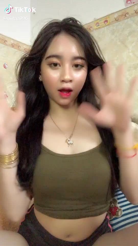 ស្រីស្អាតក្នុង Tik Tok ️️ - TNAOT