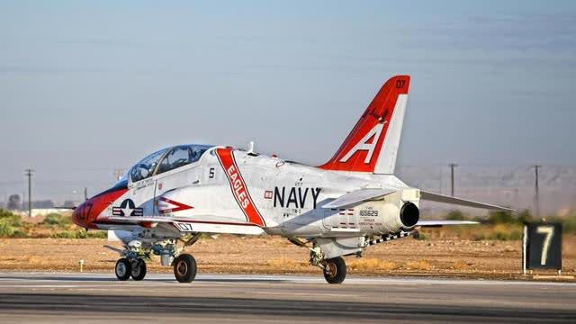 美军T45C教练机坠毁 10天内连续两次坠机事故 - TNAOT