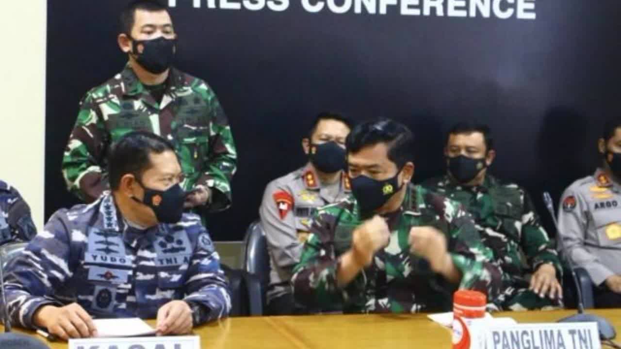 ឥណ្ឌូណេស៊ី រកឃើញនាវាមុជទឹកដែលបាត់ ឯនាវិកទាំង៥៣នាក់ស្លាប់ទាំងអស់ - TNAOT