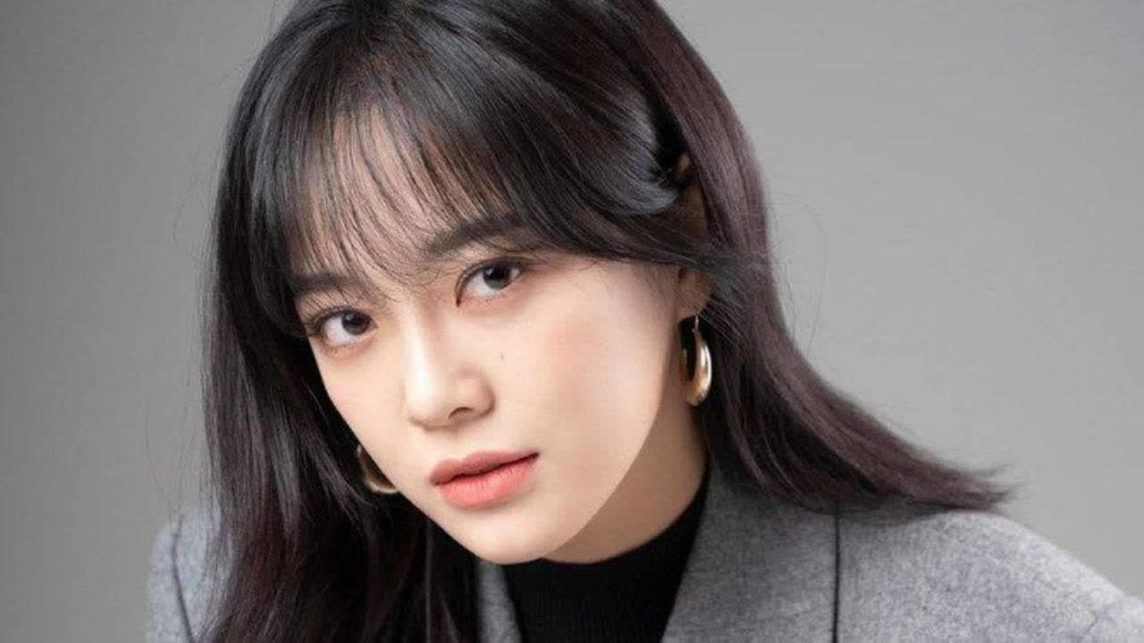 Kim Se Jung បានសម្រេចចិត្តបន្តកុងត្រាជាមួយផលិតកម្ម Jellyfish Entertainment - TNAOT